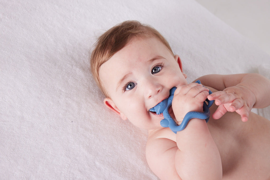 Is My Baby Teething? Signs, Symptoms, and Strategies to Help – b.box AU